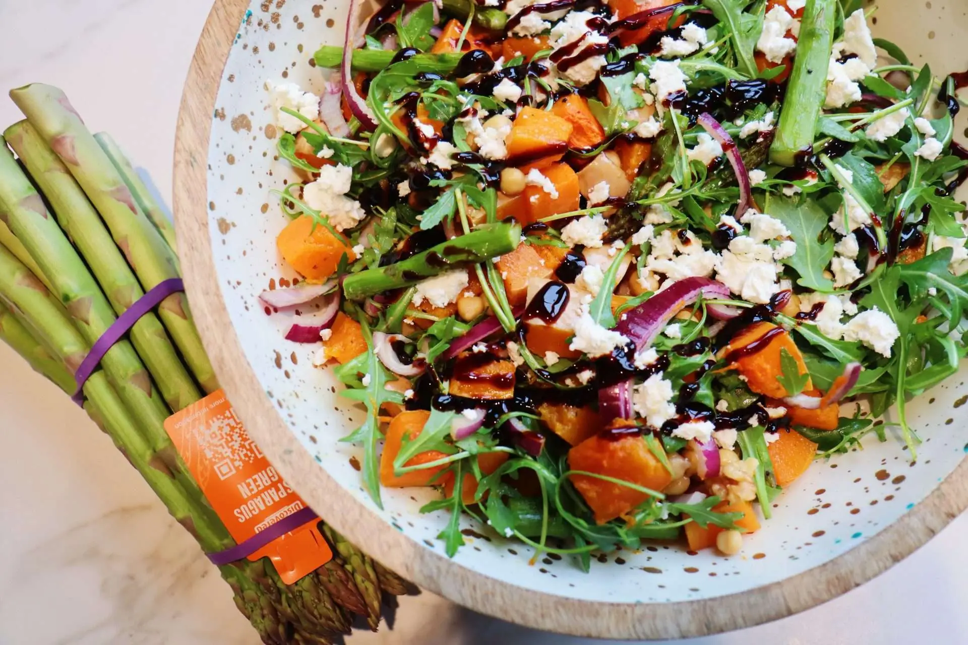 Flespompoen, groene asperge salade - Discovered